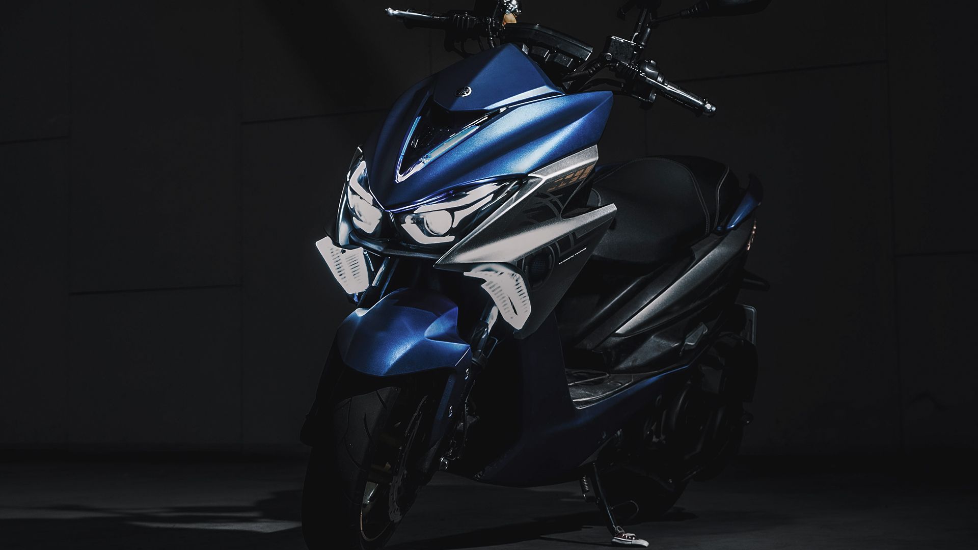AJ車燈國際｜AJ Light Design/ - AJ6 VIP貼紙