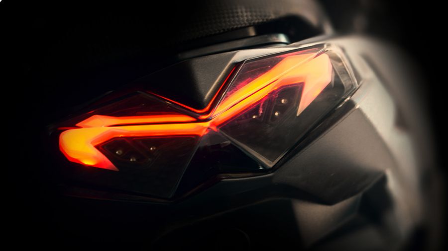 AJ 車燈國際｜AJ Light Design｜體驗車燈改裝的樂趣 - YAMAHA FORCE1.0